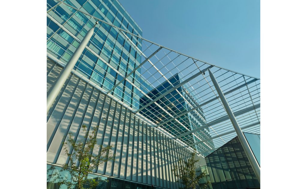 Union Tower West : Portman Architects