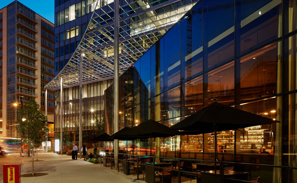 Union Tower West : Portman Architects