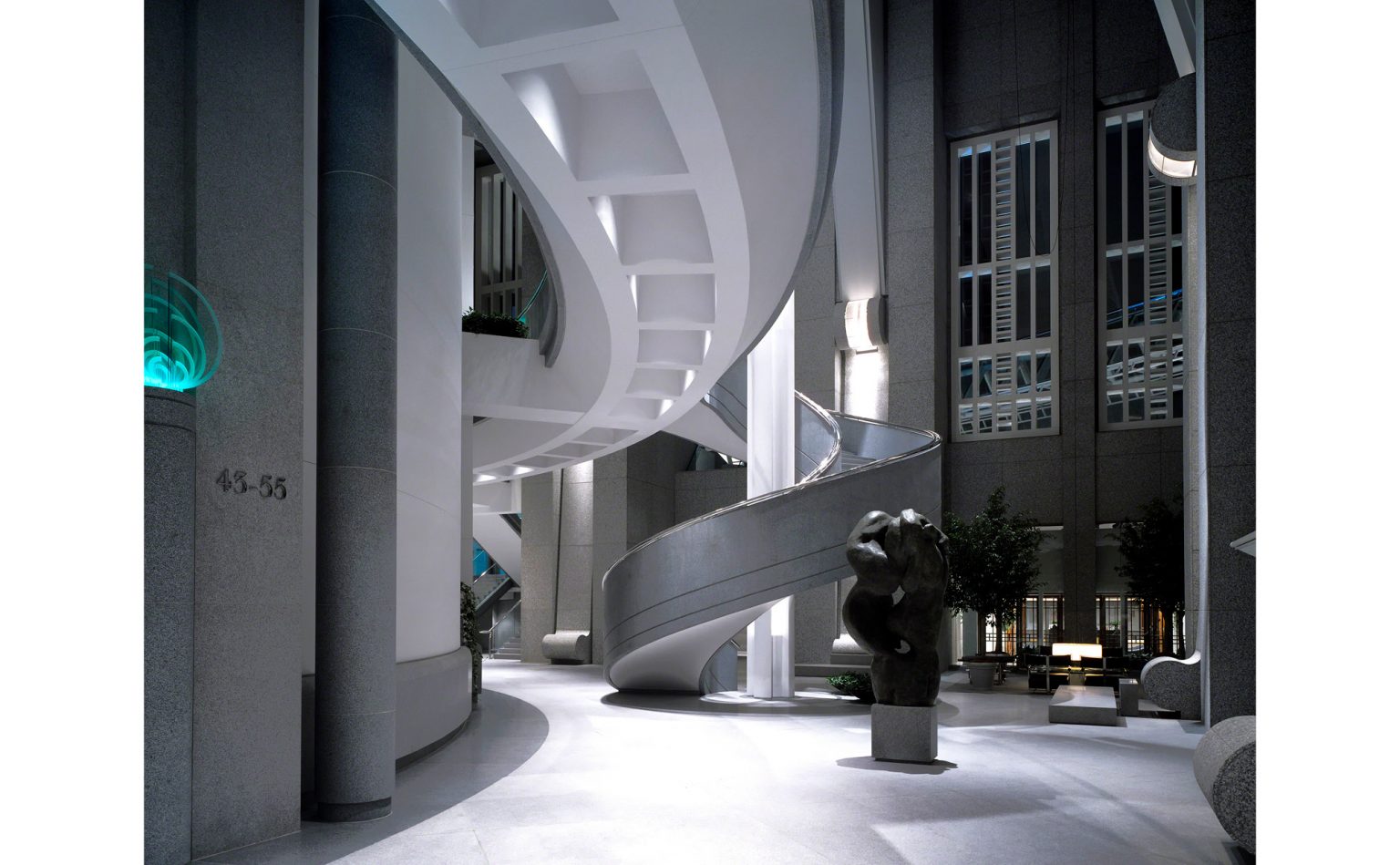 Suntrust Plaza : Portman Architects